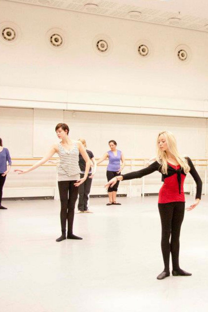Best Ballet Barre Fitness Classes Empowering Women Page 6